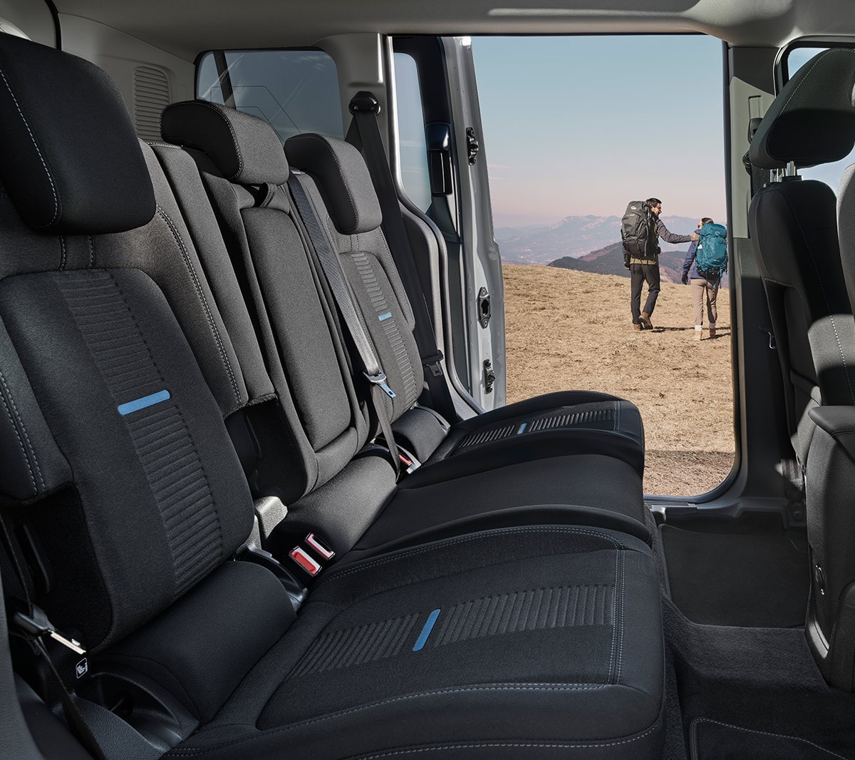 Ford Tourneo Connect Active caratteristiche | Ford IT