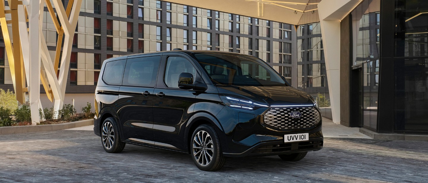 Nuovo Ford Tourneo Custom Ford IT